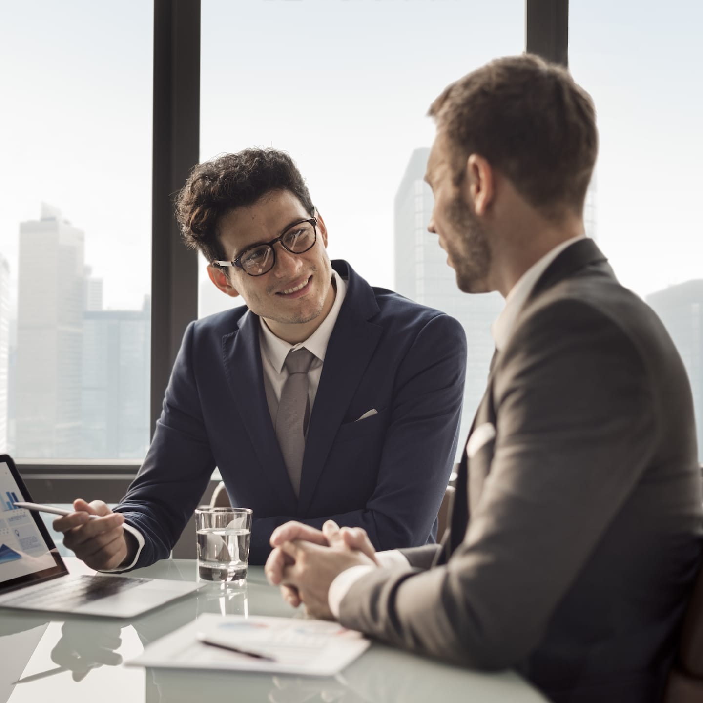 EFI100 – Sitio Web